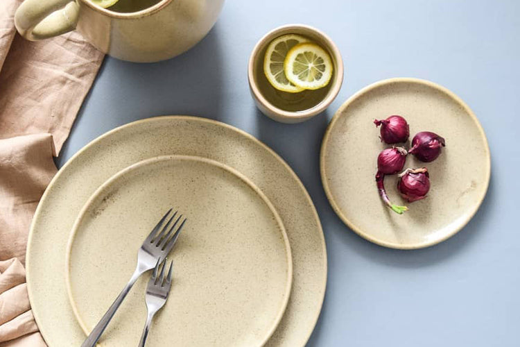 What is Stoneware and how is it different from other types of Dinnerwa ...